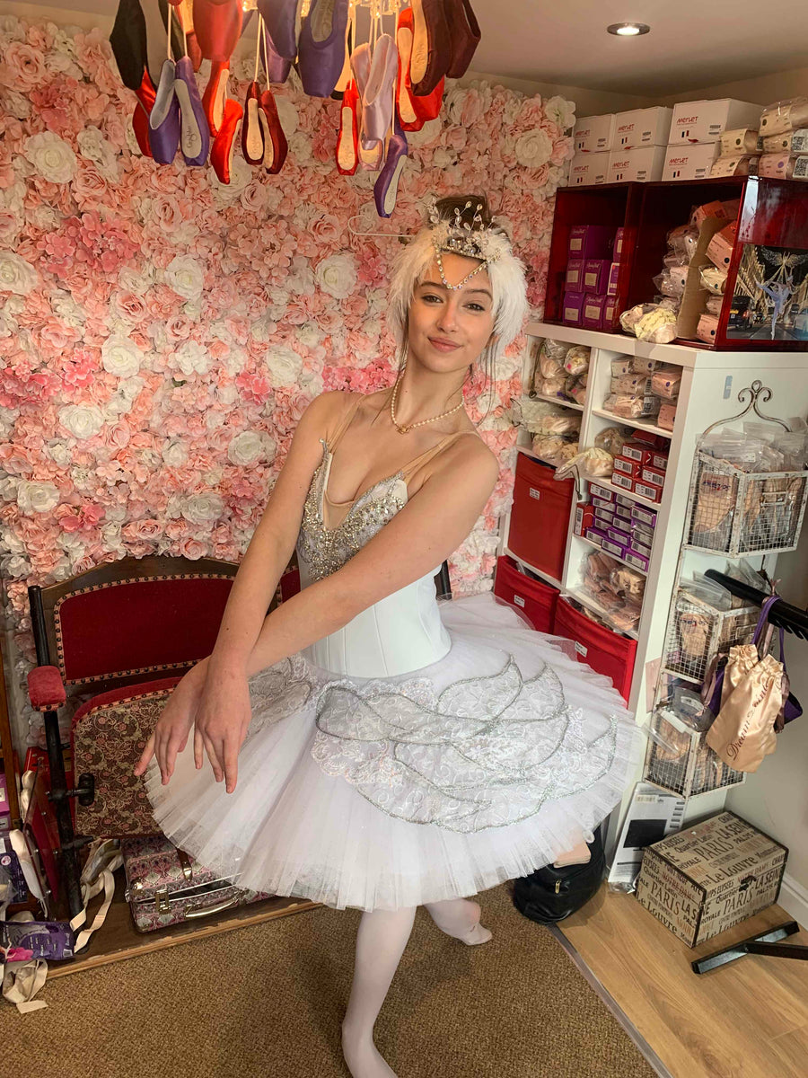 Odette swan lake pancake tutu - Hire only – Just Ballet