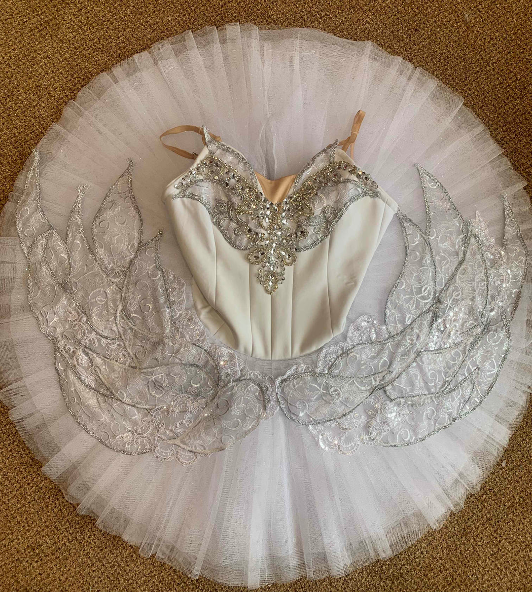 Odette swan lake pancake tutu - Hire only – Just Ballet